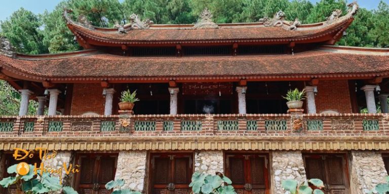 Chùa Địa Tạng Phi Lai Tự: Lịch sử, kiến trúc, vị trí chùa Đùng
