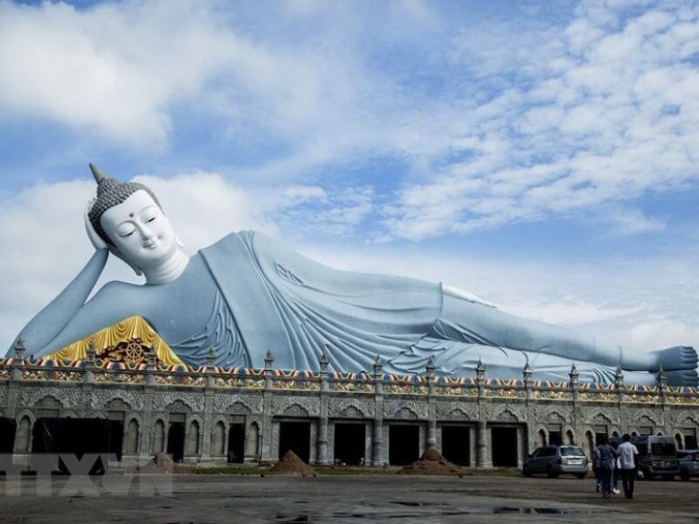 Chùa Som Rong Sóc Trăng – Check-in ngôi chùa tuyệt đẹp